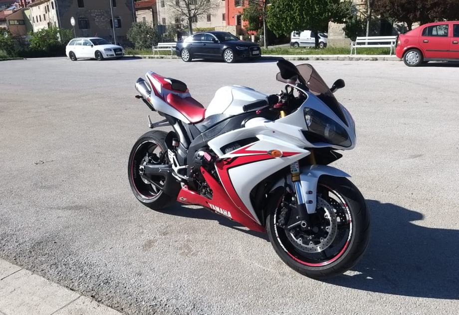 Yamaha Yzf-R1 999 cm3, 2007 god.