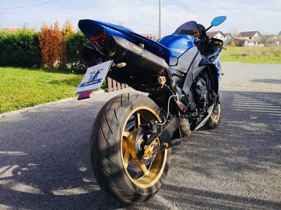 Yamaha YZF-R1 RN22 akrapovic, 2011 god.