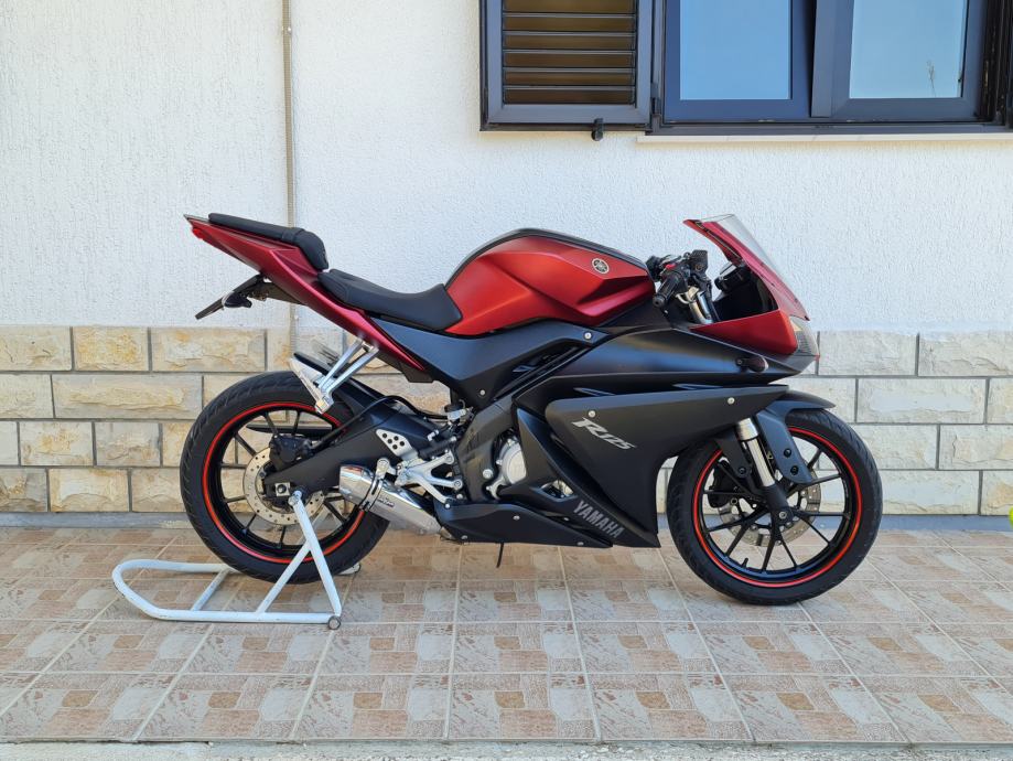 ** Yamaha YZF R125 2015 god **, 2015 god.