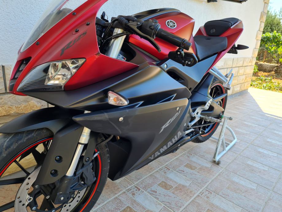 ** Yamaha YZF R125 2015 god **, 2015 god.