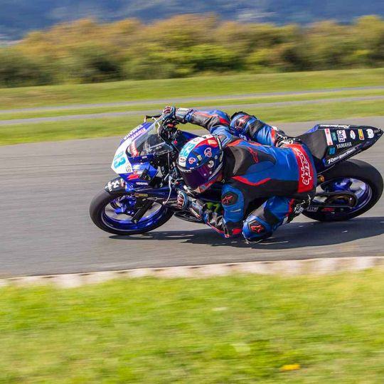 Yamaha YZF R3 SSP 300, 2018 god.