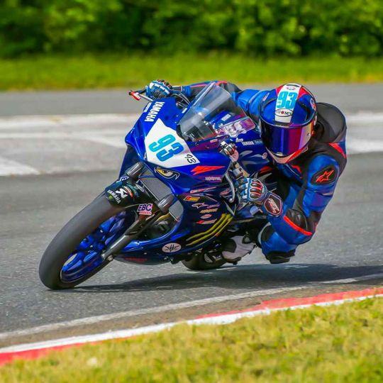 Yamaha YZF R3 SSP 300, 2018 god.