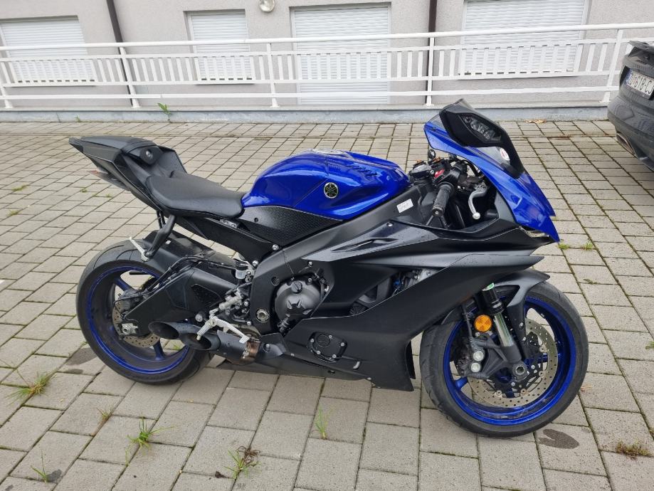 YAMAHA YZF R6 2020. prvi vlasnik, servisiran, garaziran, 2020 god.