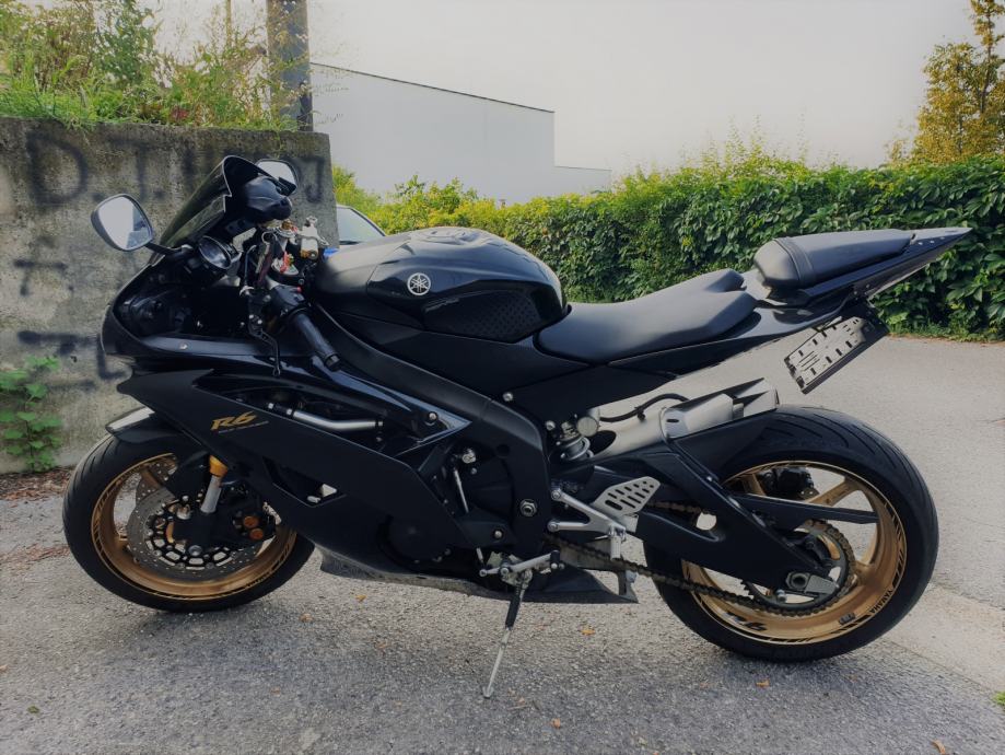 Yamaha YZF R6 599 cm3, 2009 god.