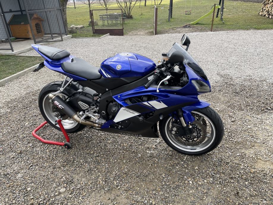 Yamaha Yzf R6R 599 cm3, 2012 god.