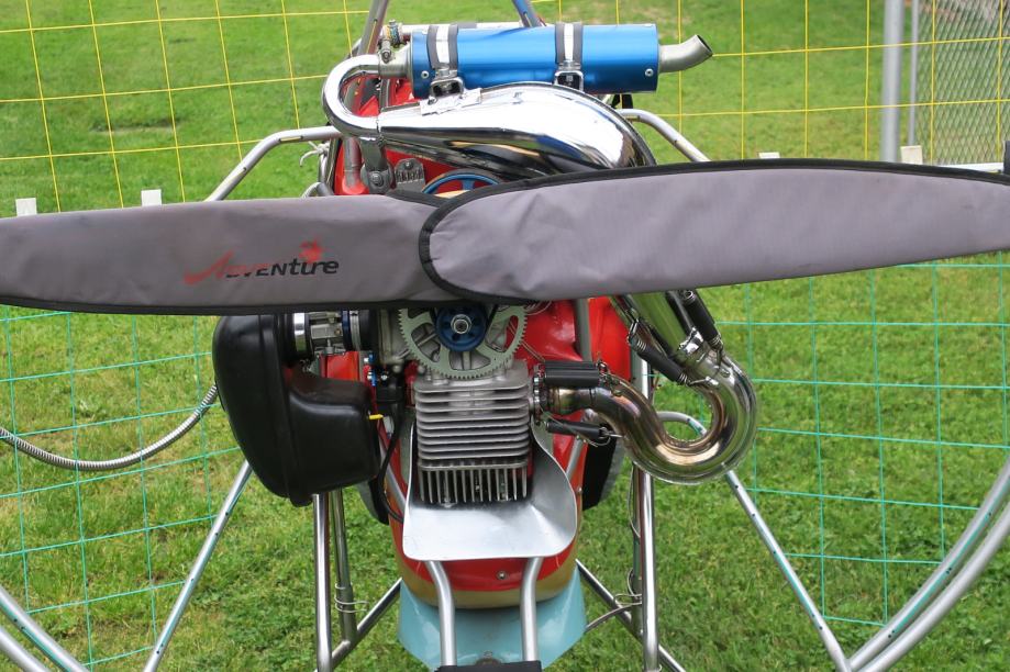 Paramotor Simonini mini 2+ sa trajkom