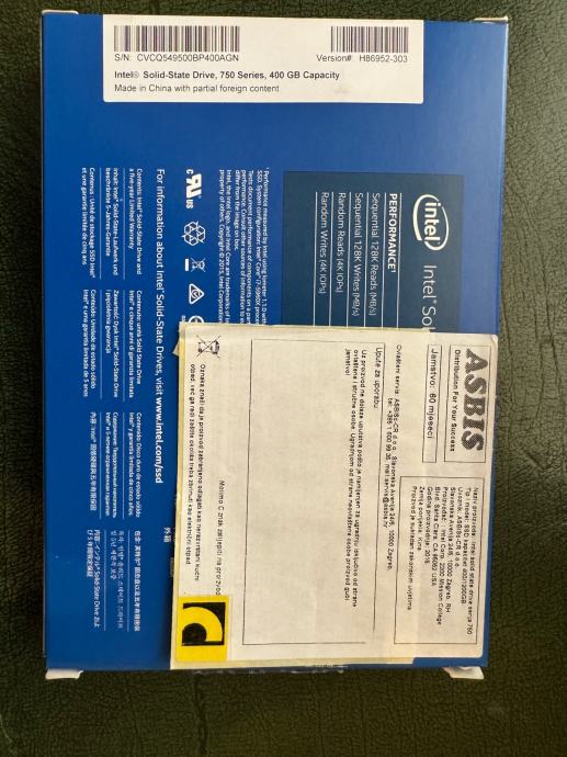 Intel 750 Series PCIe 3.0 x4 NVme SSD