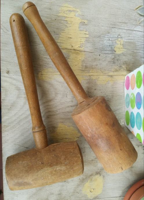 Stari drveni bat / malj / čekić (2 kom)