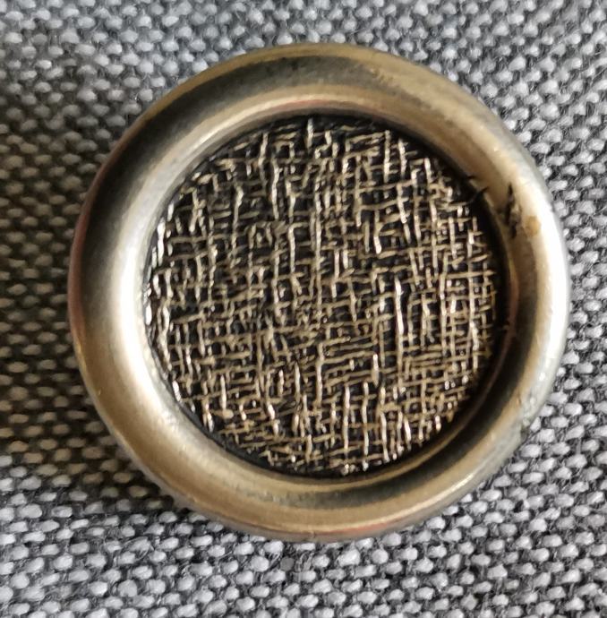 METALNI GUMB-promjer 23 mm