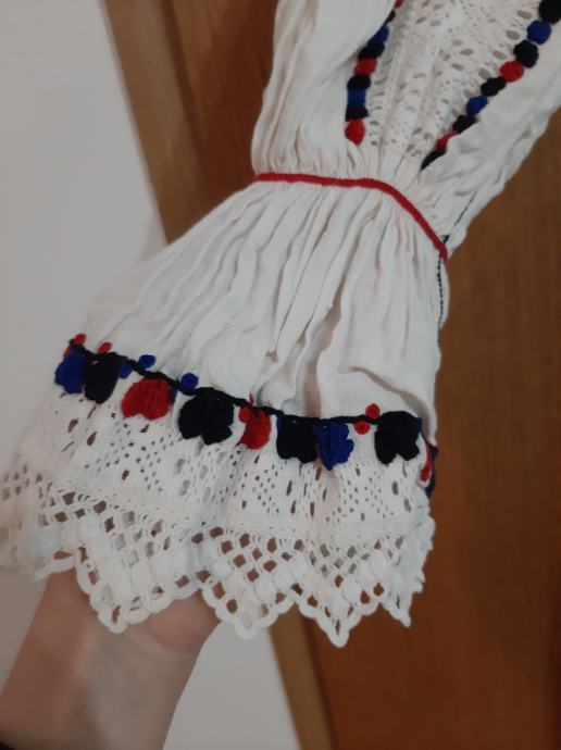 Nošnja-prodajem šokačku nošnju