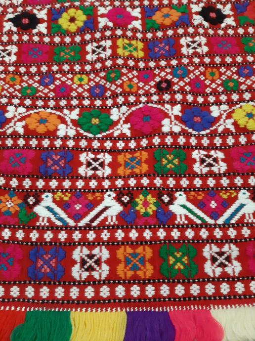 Nošnja-prodajem šokačku nošnju