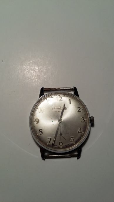 Omikron ručni mehanički sat