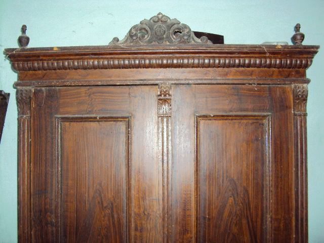 Prodajem stari ormar