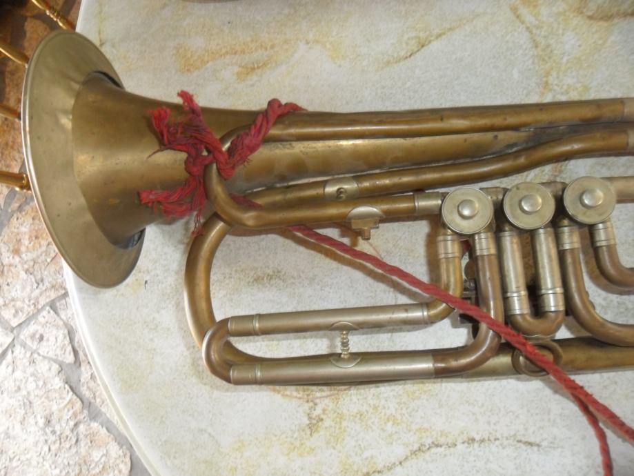 puhačka stara truba -krilnica-zamjene za starine