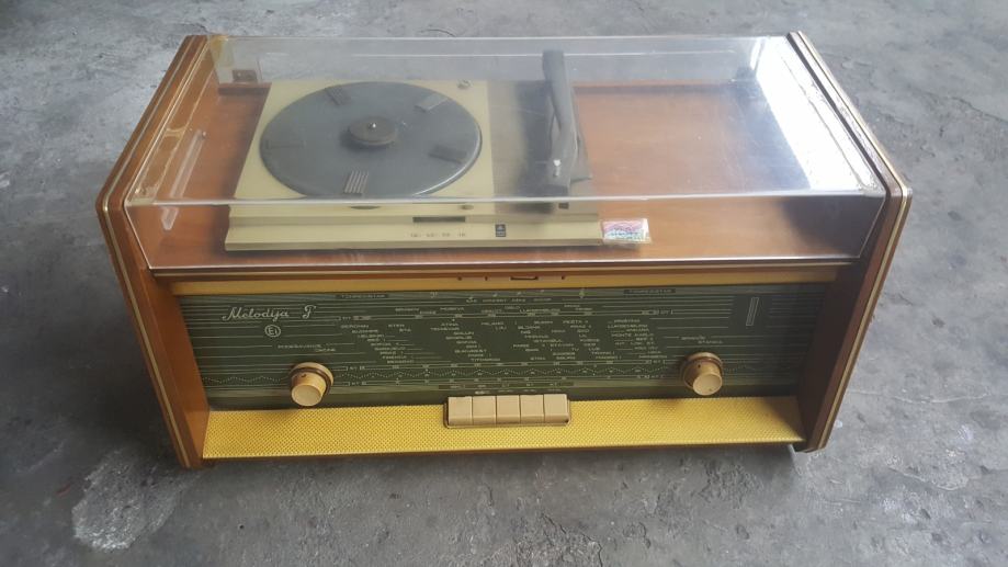 Radio gramofon Melodija