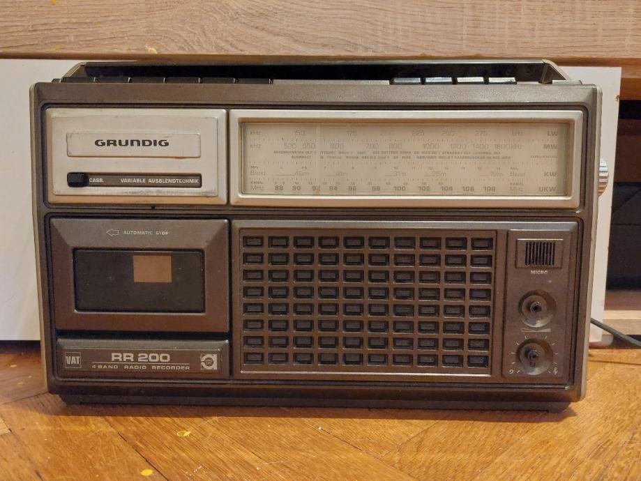 Radio Grundig RR 200
