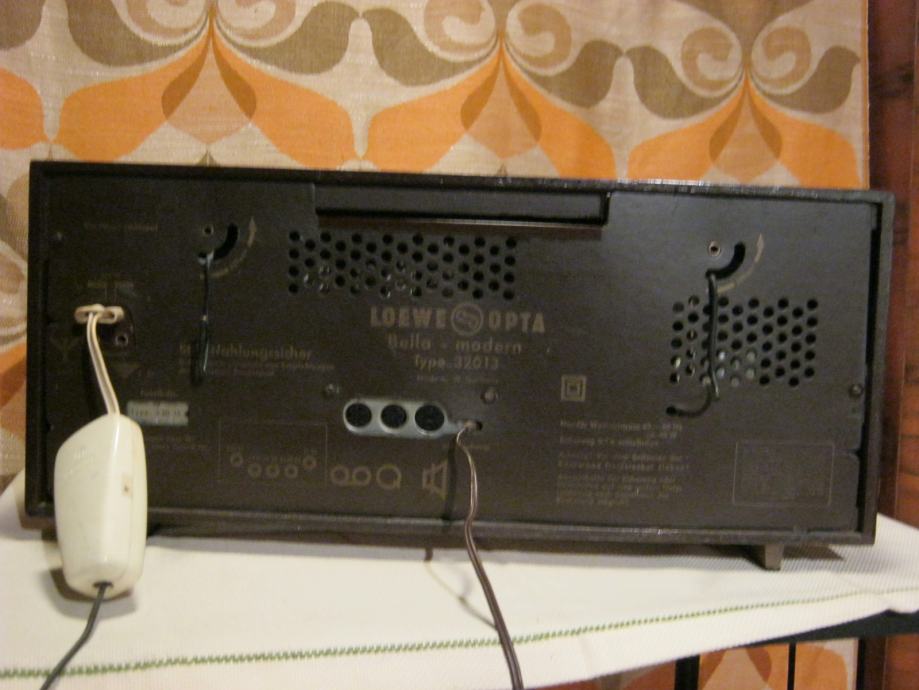 Radio Loewe Opta