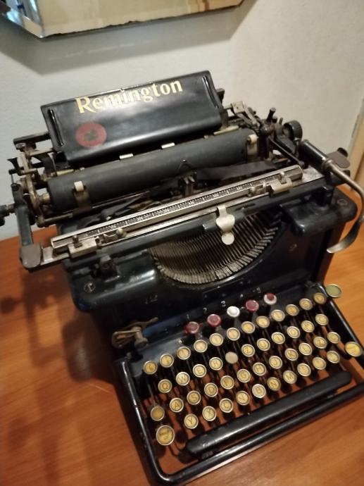 Remington pisaca masina