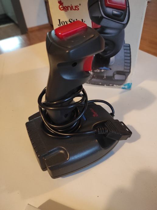 RETRO •Genius JoyStick IBM•1994