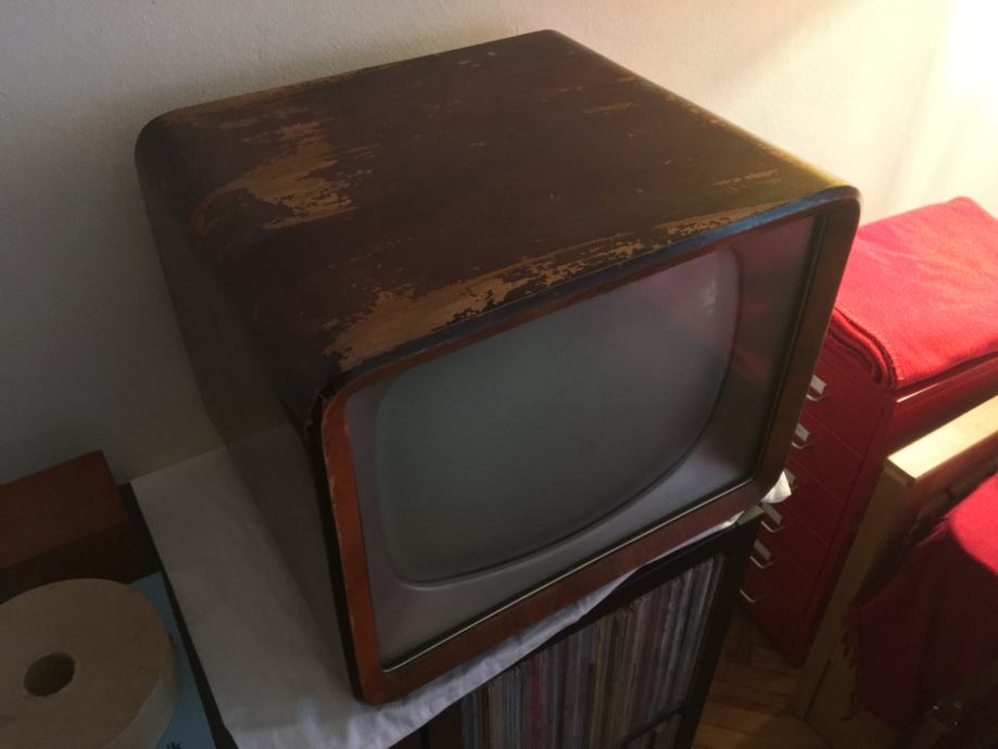 RIZ TV 101 stari TV, televizor, Radioindustrija Zagreb 1956. g.