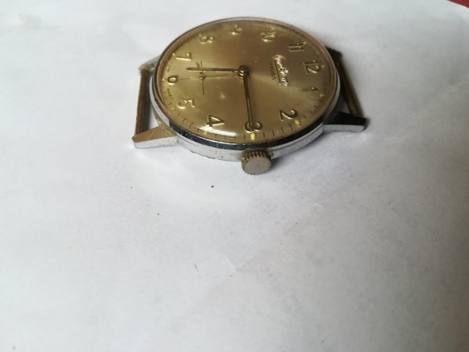 Ručni sat Omikron ( ne radi)