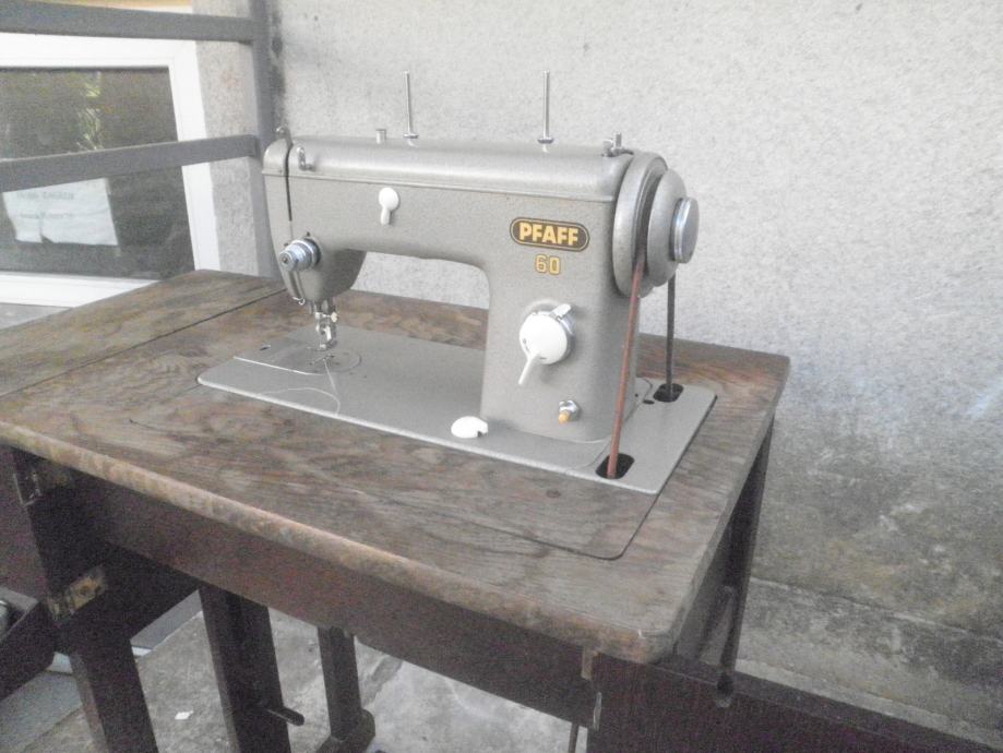 Šivaća mašina Pfaff 60