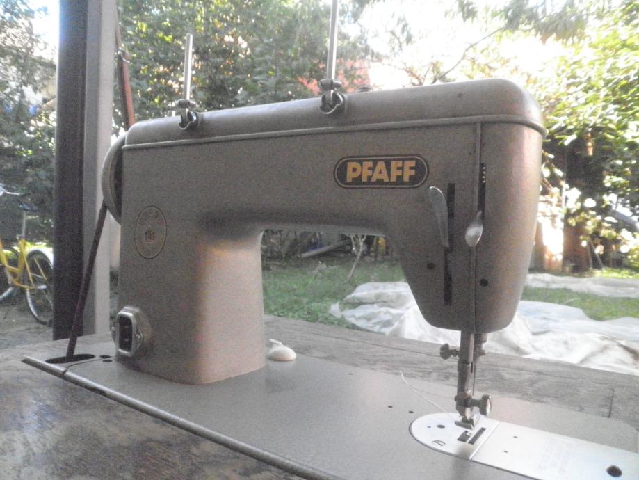 Šivaća mašina Pfaff 60
