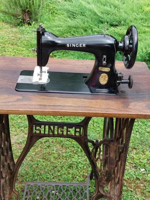 Šivaći stroj Singer