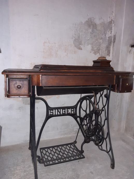 STARA SINGERICA-ŠIVAĆA MAŠINA