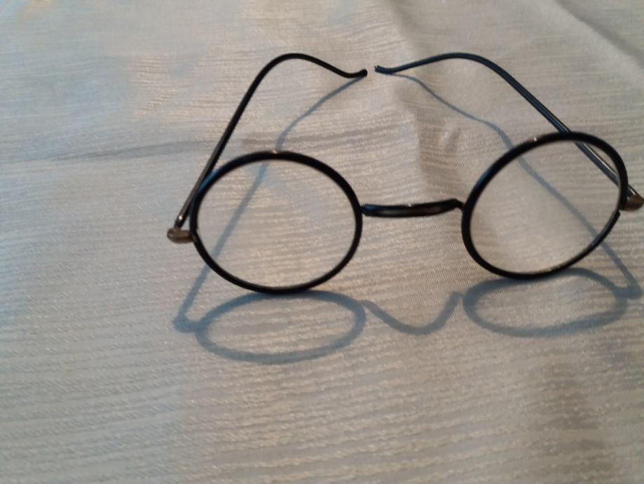 Stare naocale Lenonke