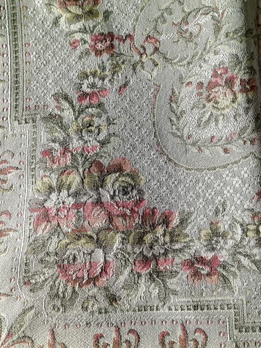 Stari brokat stolnjak prekrivač