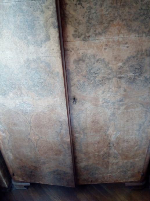 Stari ormar iz 50-ih