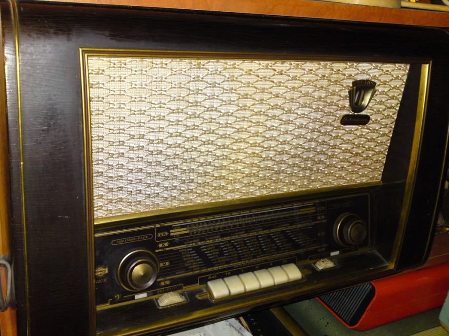 STARI RADIO KORTING - NECKERMANN