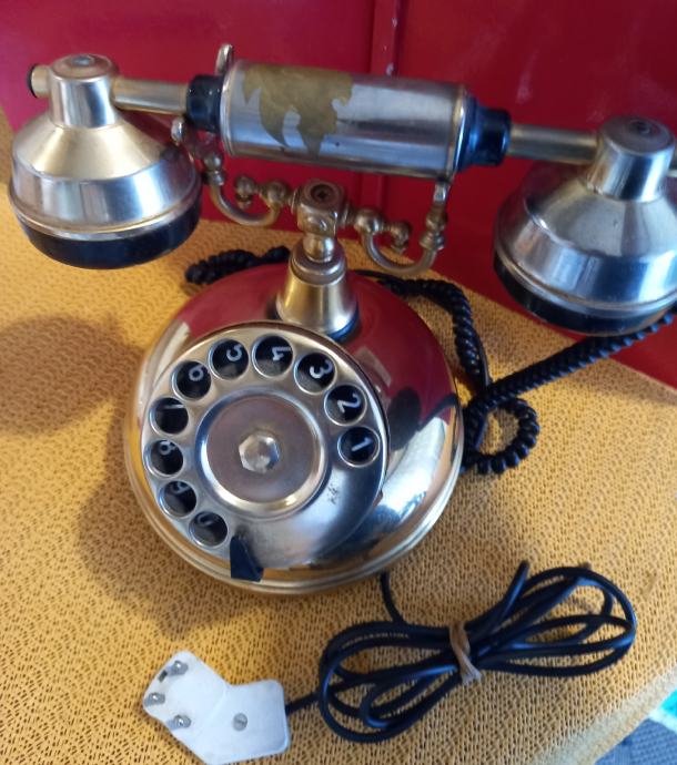 STARI TELEFON REPLIKA