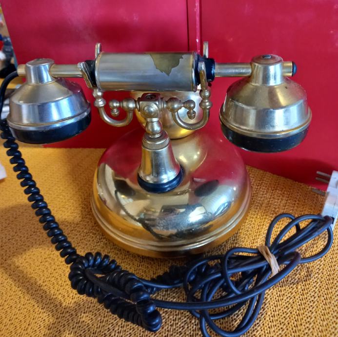 STARI TELEFON REPLIKA