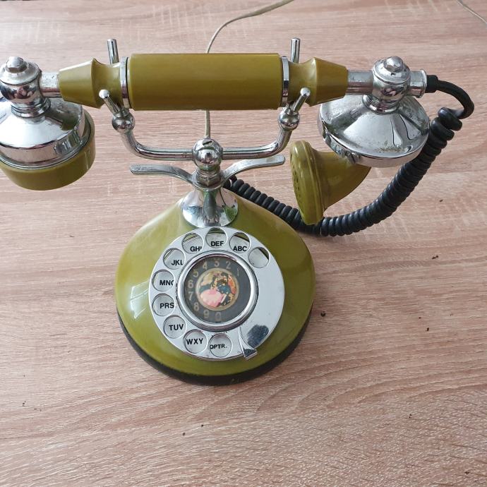 Stari telefon