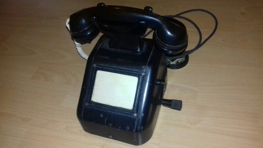 Stari telefon