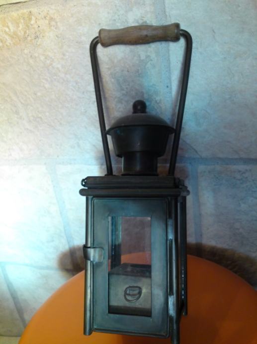 STARI VOJNI FENJER 1