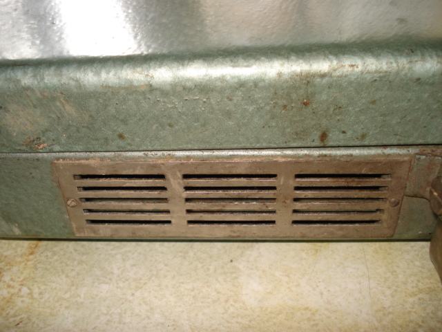 stari vojni rešo čehoslovačke vojske iz 1968 god.-zamjene