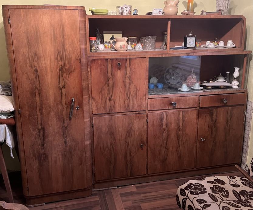 Starinski namještaj - ormari i kredenci