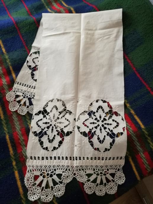 Starinski ručnici i stolnjaci ( stari preko 100 godina )