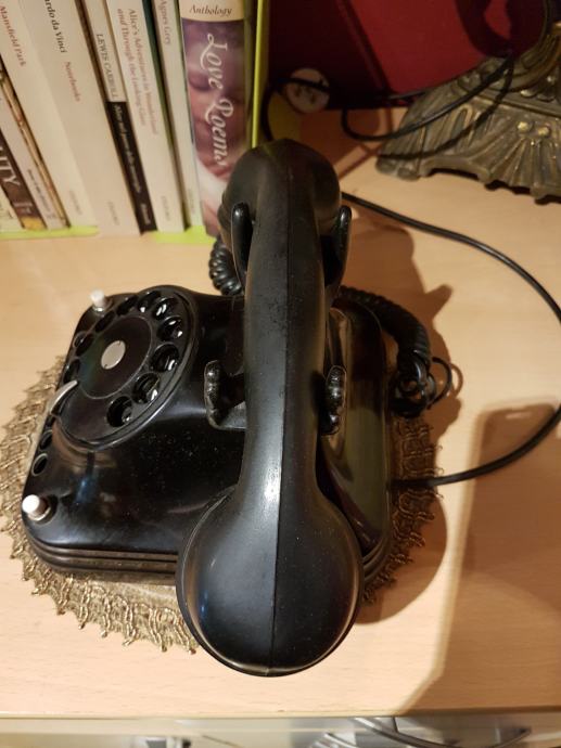 TELEFON RETRO