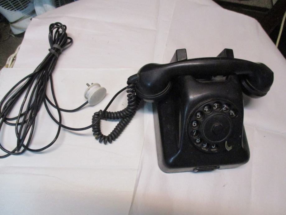 Telefon retro