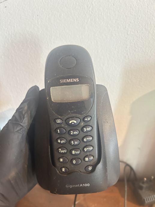 Telefoni