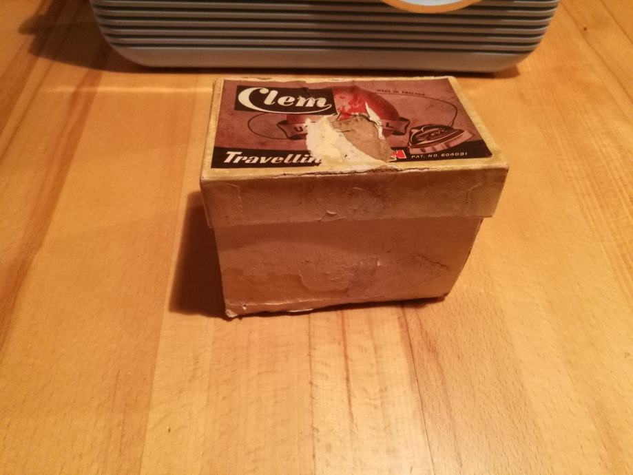 Vintage mini putna pegla iz 40 god.