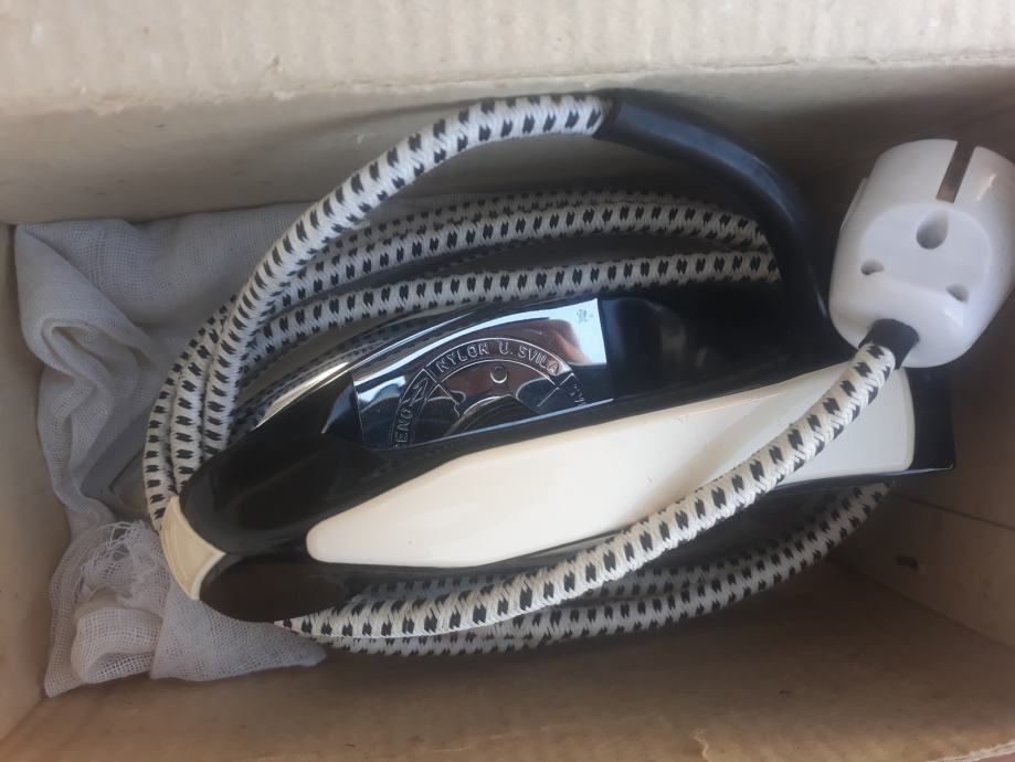 Vintage ispravne Elma Rowenta pegla teflon