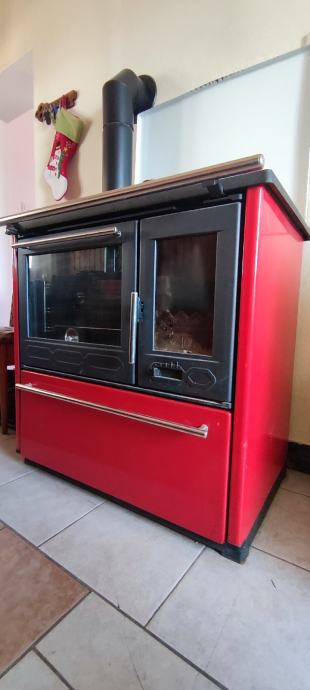 PLAMEN 850 - Crveni retro štednjak