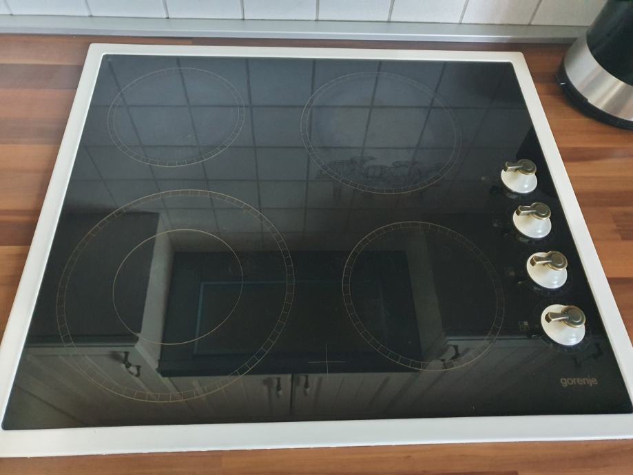 Retro Ugradbena Ploča i Pećnica Gorenje (linija Classico)