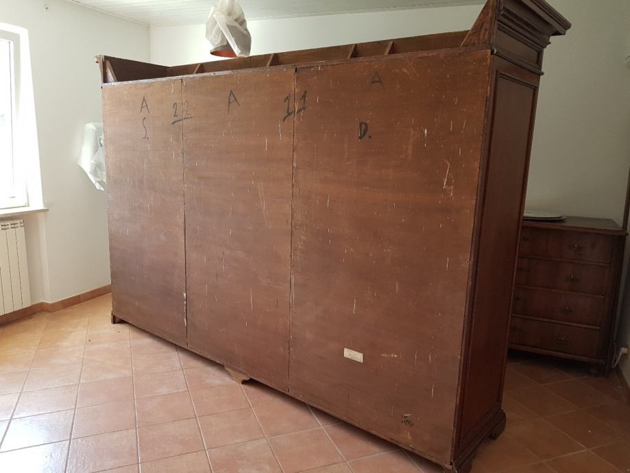 Ormar drveni u odličnom stanju