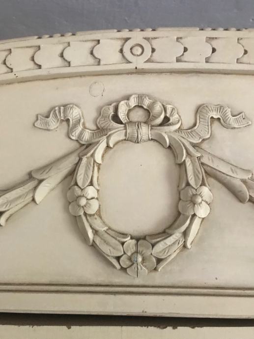 Ormar, stilski, trokrilni s ogledalom, samostojeći